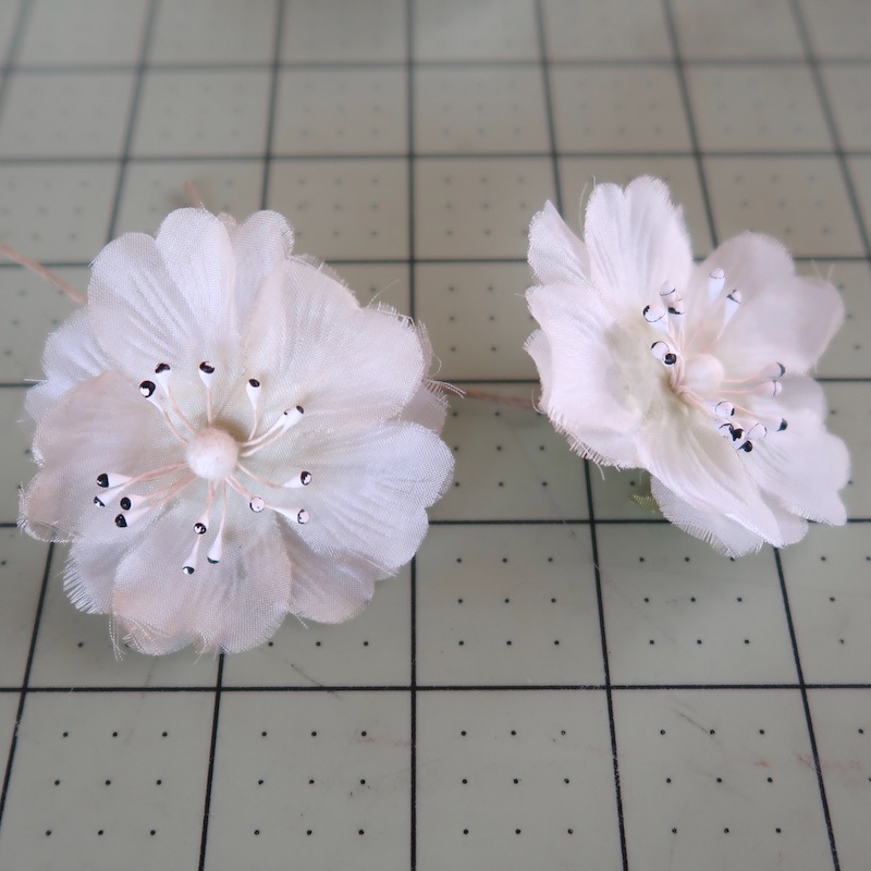 Reviving Vintage Silk Flowers – …out of a portrait