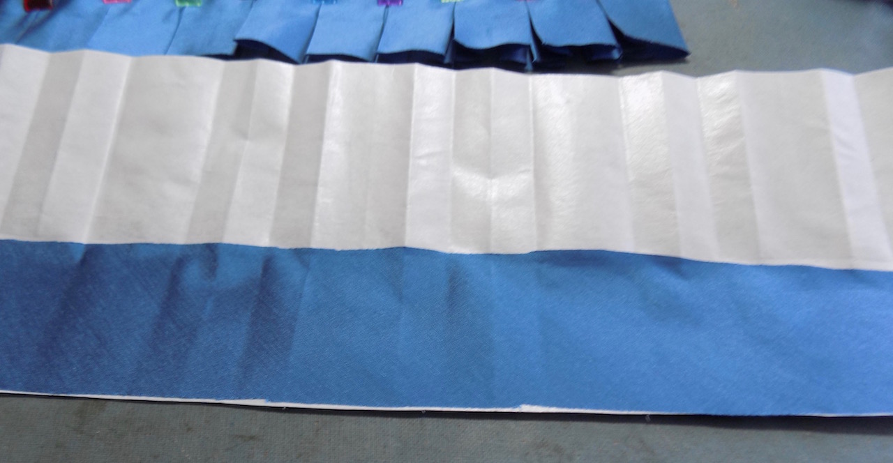 Double Box Pleat – …out of a portrait