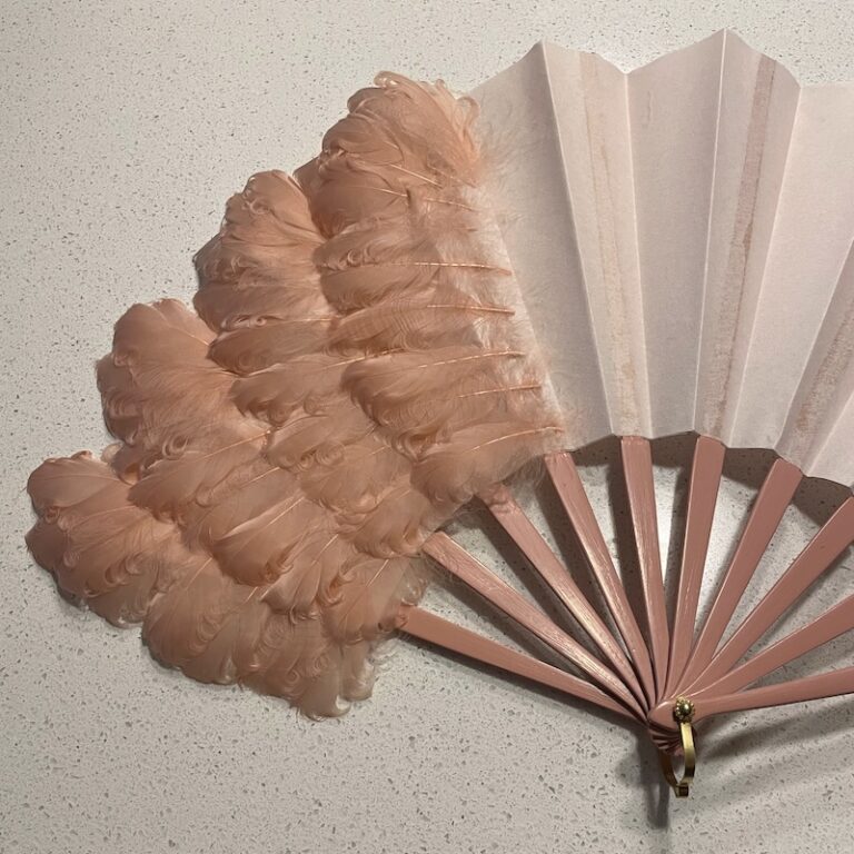 Feather Fan How-to #2 – …out of a portrait