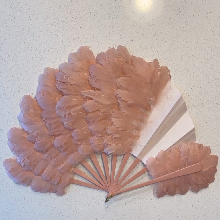 Feather Fan How-to #2 – …out of a portrait